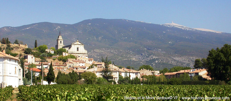 Bédoin au pied du Mont Ventoux | Photos Horizon Provence