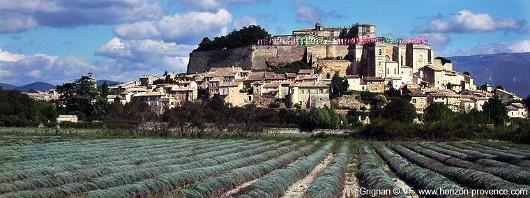Visite à GRIGNAN en Drôme Provençale